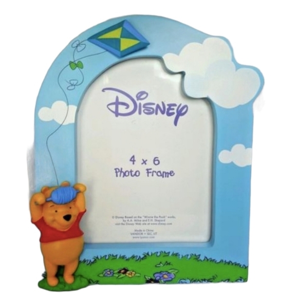 Disney | Accents | Disney Picture Frame Winnie The Pooh Kite Frame ...